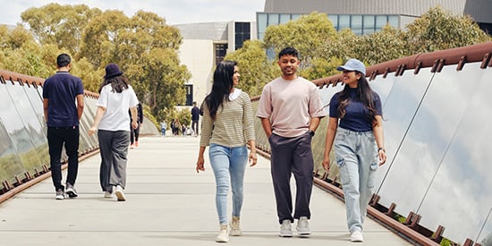 Deakin University in Australia. Apply Now For 2024 Intake!| IVY Overseas